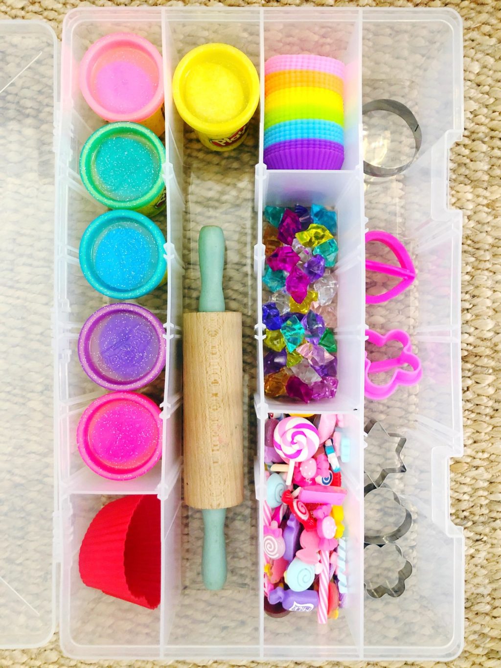 How To Make DIY Sensory Kits for Kids - Veronika's Blushing