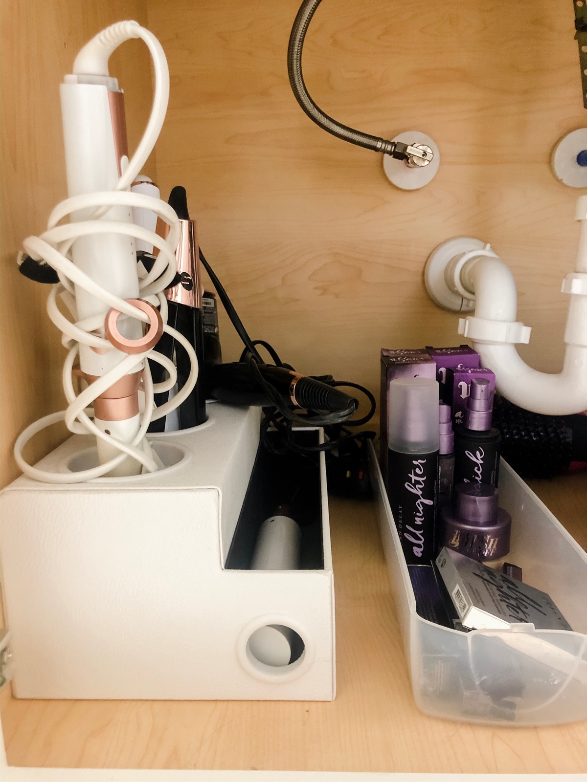 The Best Way to Store Your Curling Iron & Hot Tools - Veronika's Blushing