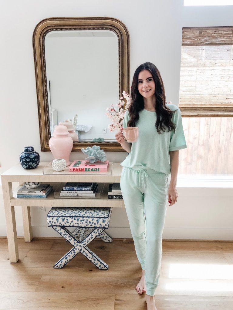 Our Weekday Routine: Work From Home Edition - Veronika's Blushing