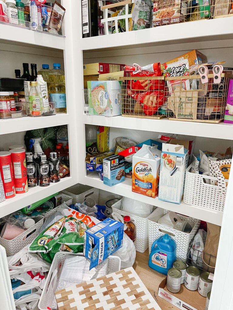 Our Pantry Makeover with The Organized Chaos Co. - Veronika's Blushing