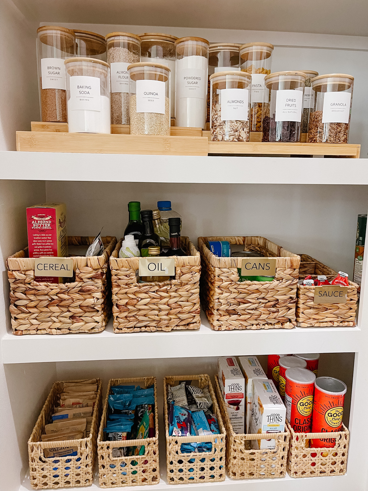 Our Pantry Makeover with The Organized Chaos Co. - Veronika's Blushing